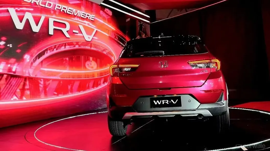 WR-V Rear View Image, WR-V Photos in India - CarWale