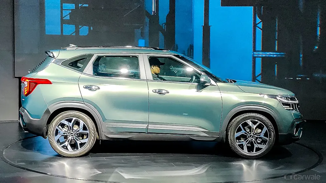 Kia Seltos Images - Interior & Exterior Photo Gallery [50+ Images ...