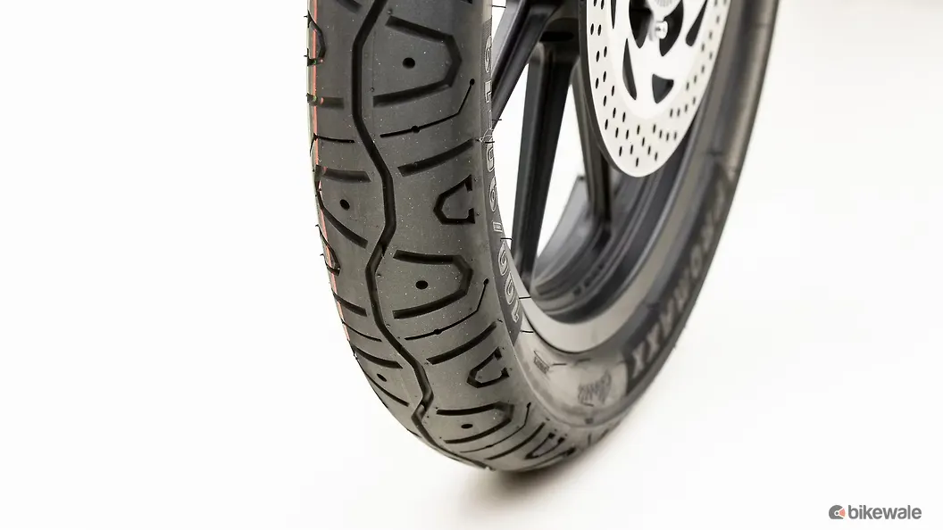 QJ Motor SRC 500 Front Alloy Wheel Image – BikeWale