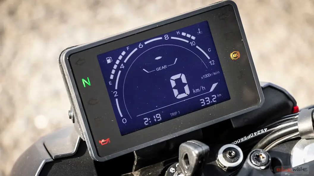 QJ Motor SRK 400 Average Speed Indicator Image – BikeWale