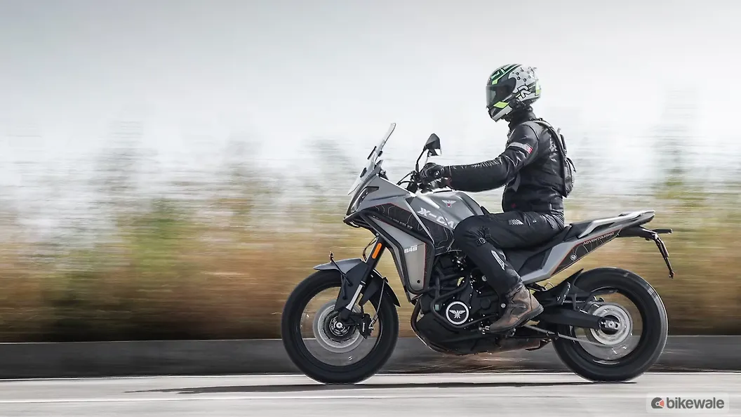 Moto Morini X-Cape Left Side View Image – BikeWale