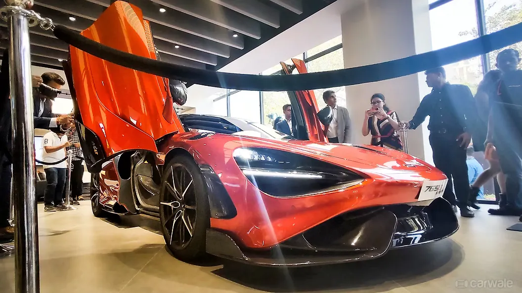 720S Right Front Three Quarter Image, 720S Photos in India - CarWale