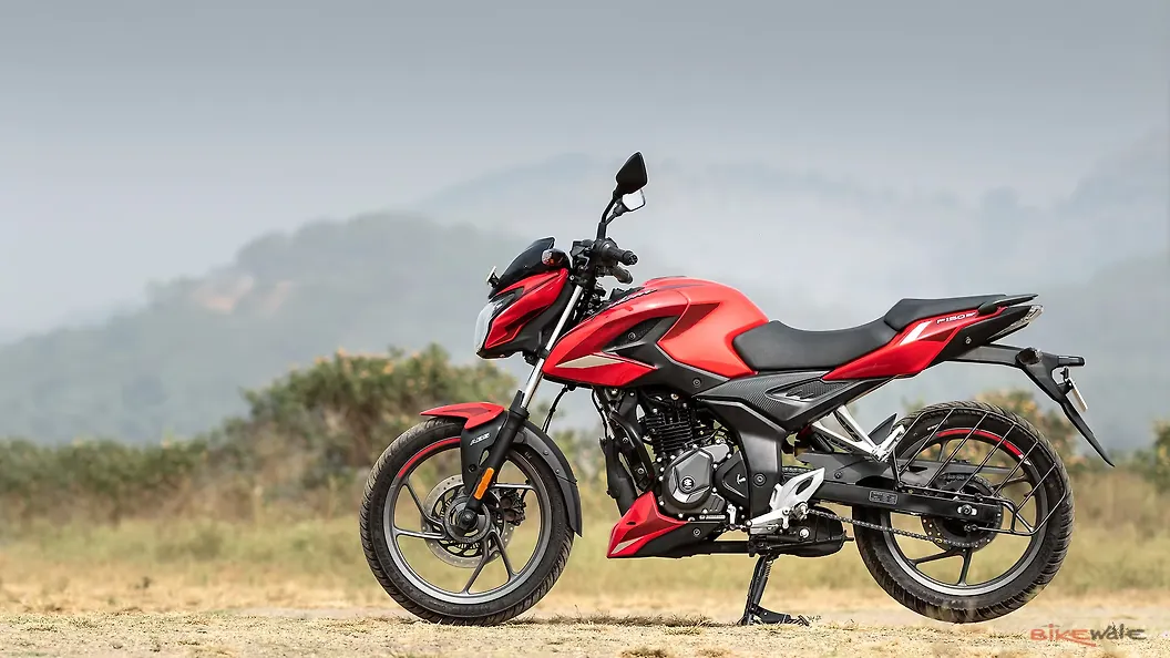 Bajaj Pulsar P150 Rear View Image – BikeWale