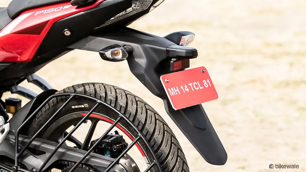 Bajaj Pulsar P150 Grab Rail Image – BikeWale