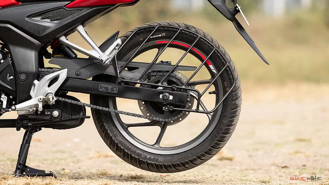 Bajaj Pulsar P150 Rear Tyre Image – BikeWale
