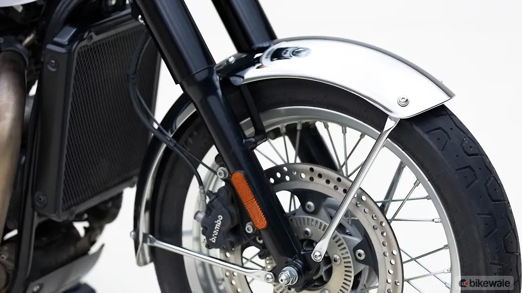 BSA Gold Star 650 Front Wheel Image – BikeWale