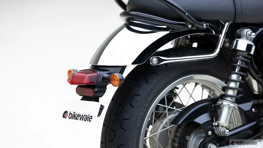 BSA Goldstar 650 Right Side View Image – BikeWale