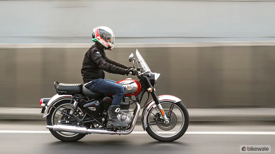 Images of Royal Enfield Classic 350 | Photos of Classic 350 - BikeWale