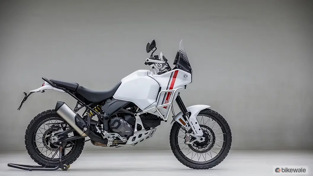 Images of Ducati DesertX | Photos of DesertX - BikeWale