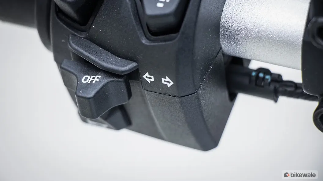 Ducati DesertX Turn Indicators Switch Image – BikeWale
