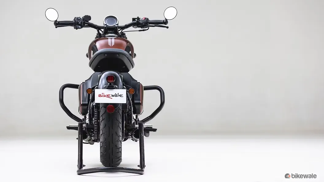 Jawa 42 Bobber Left Side View Image – BikeWale