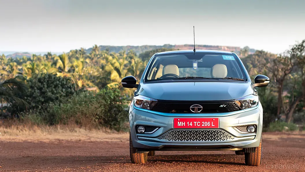 Tiago EV Front View Image, Tiago EV Photos in India - CarWale