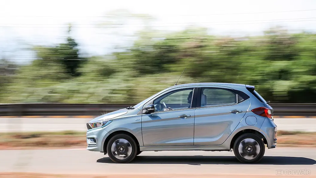 Tiago EV Left Side View Image, Tiago EV Photos in India - CarWale