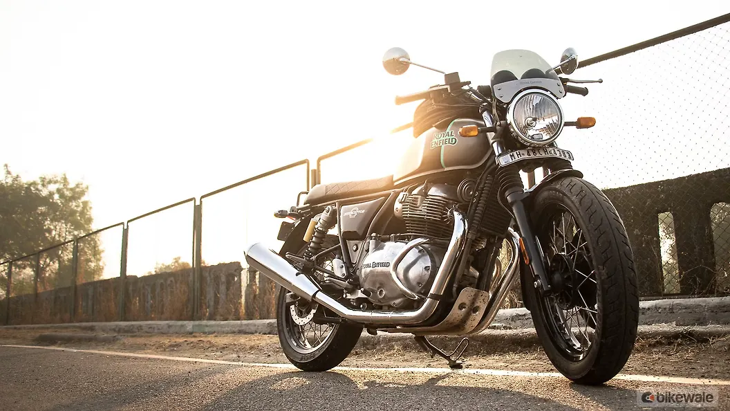 Royal Enfield Interceptor 650 Right Side View Image – BikeWale