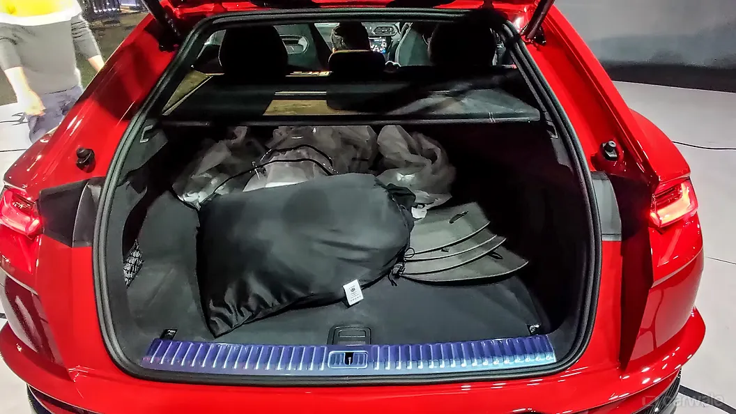 Urus Performante Open Boot/Trunk Image, Urus Performante Photos in ...