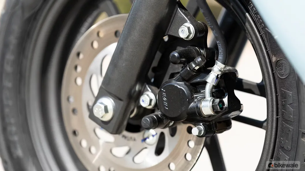 Honda Activa e Front Disc Brake Caliper Image – BikeWale