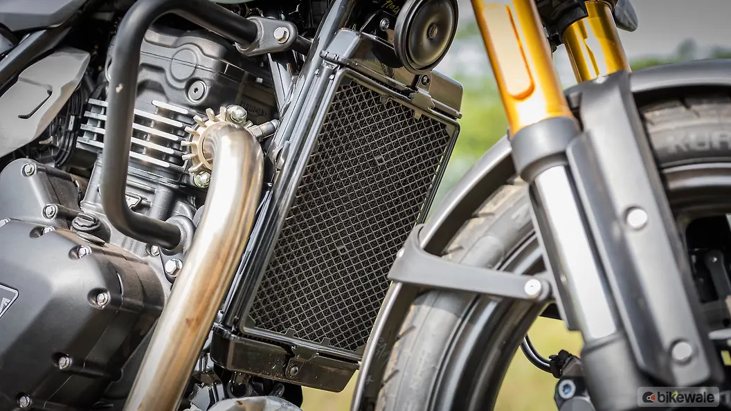 Triumph Scrambler 400 X Rear View Mirror Image – BikeWale