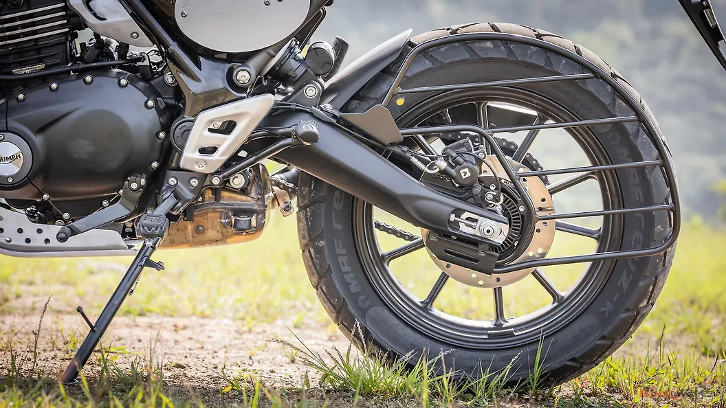 Triumph Scrambler 400 X Rear Tyre Image – BikeWale
