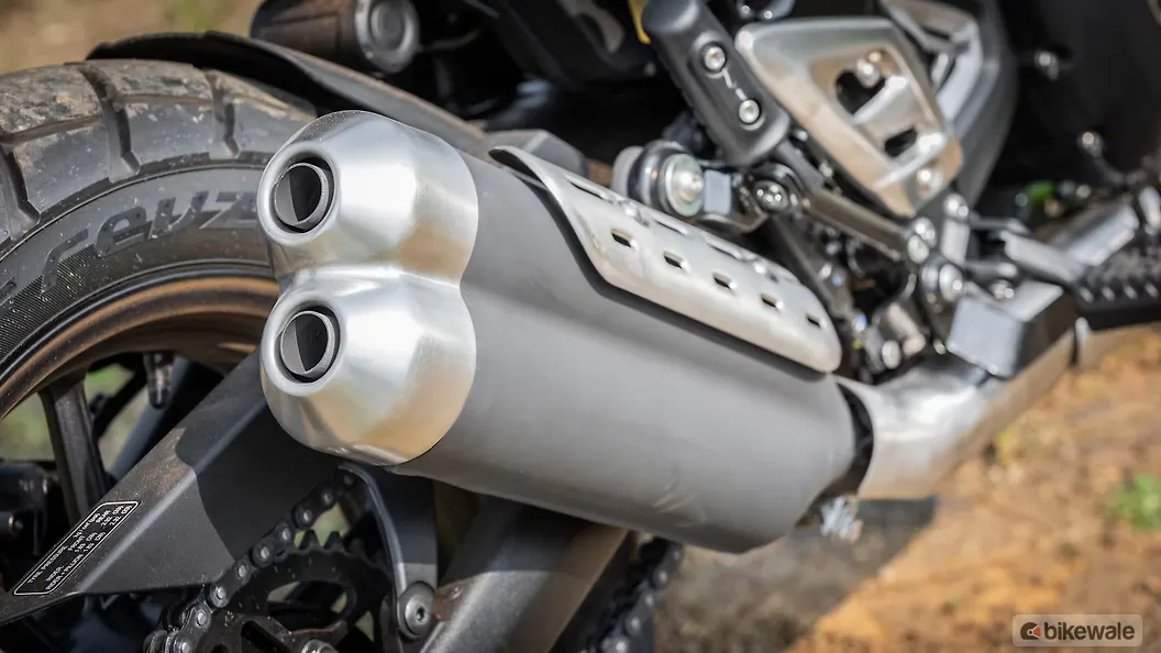 Triumph Scrambler 400 X Ignition Switch Image – BikeWale