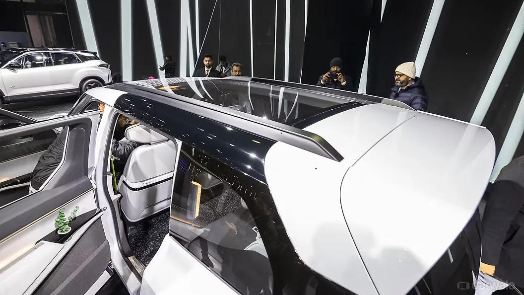 Sierra EV Car Roof Image, Sierra EV Photos in India - CarWale