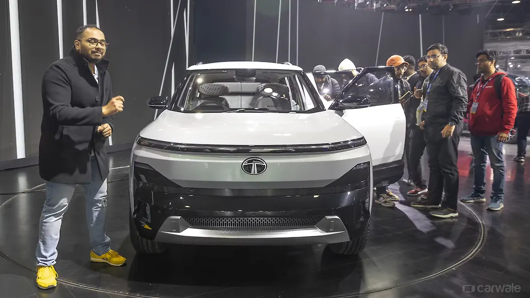 Sierra EV Front View Image, Sierra EV Photos in India - CarWale