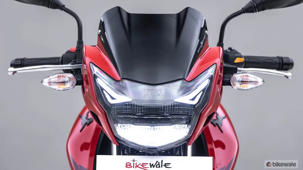 TVS Apache RTR 160 Head Light Image – BikeWale