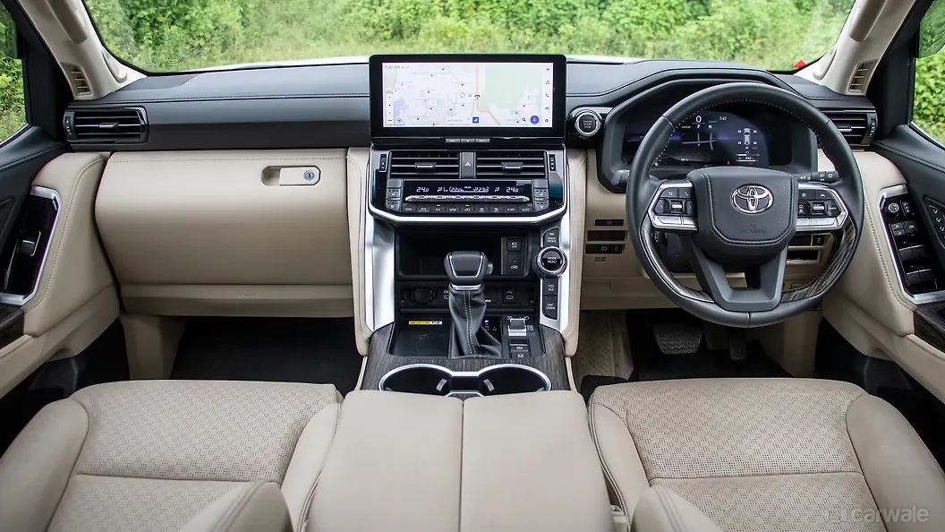 Land Cruiser Dashboard Image, Land Cruiser Photos in India - CarWale