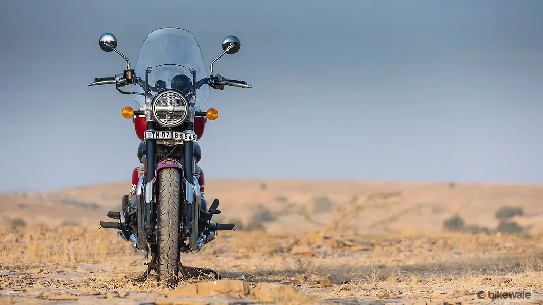 Royal Enfield Super Meteor 650 Front View Image – BikeWale