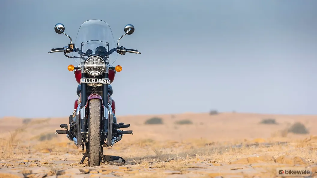 Royal Enfield Super Meteor 650 Front View Image – BikeWale