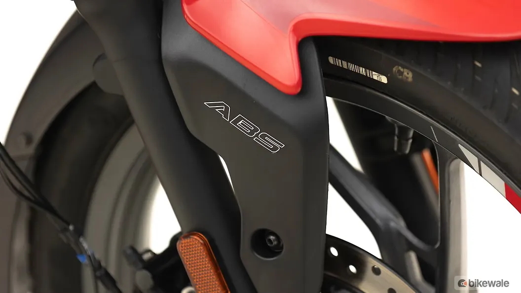 Bajaj Pulsar P150 Front Wheel Image – BikeWale