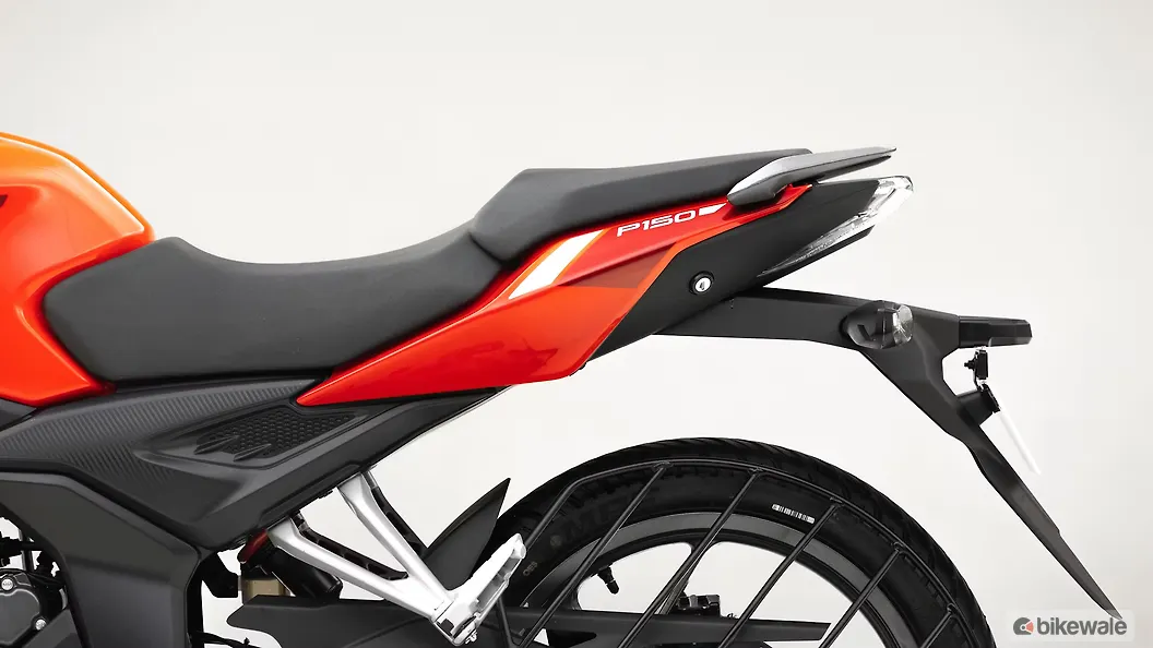 Bajaj Pulsar P150 Tail Light Image – BikeWale