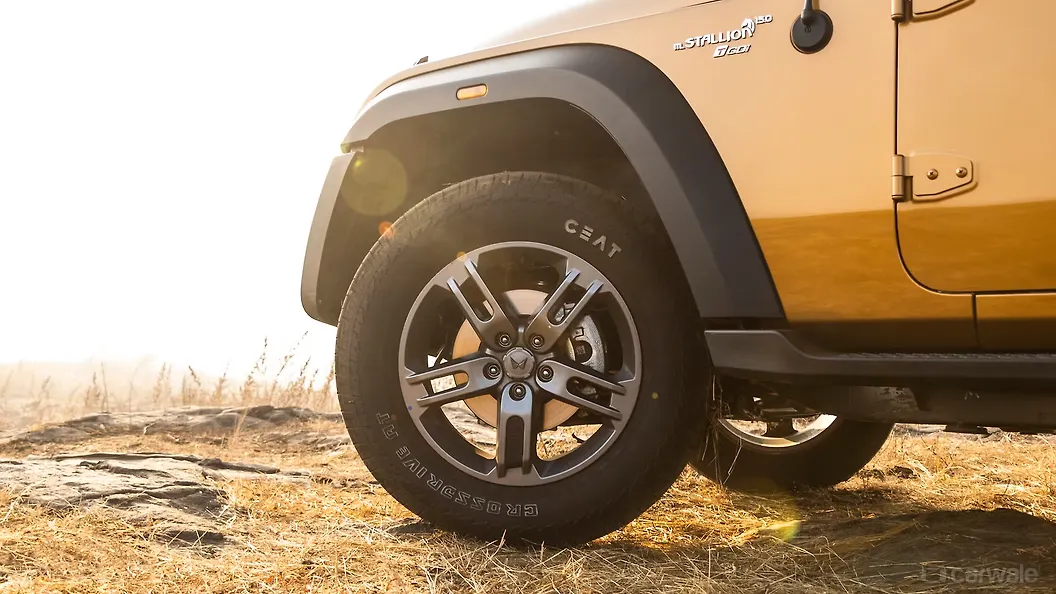 Thar Wheel Image, Thar Photos in India - CarWale