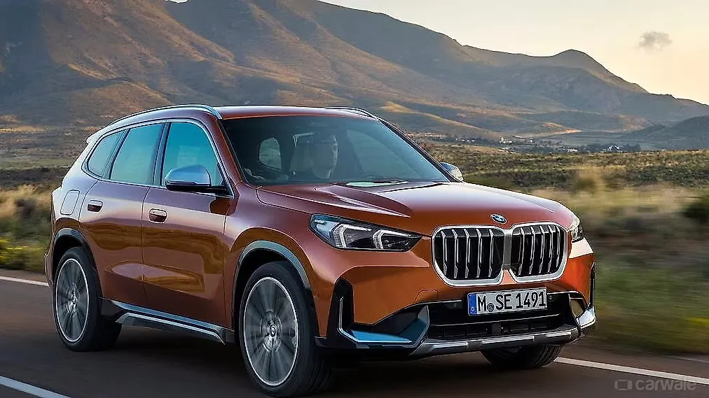 X1 Right Front Three Quarter Image, X1 Photos in India - CarWale