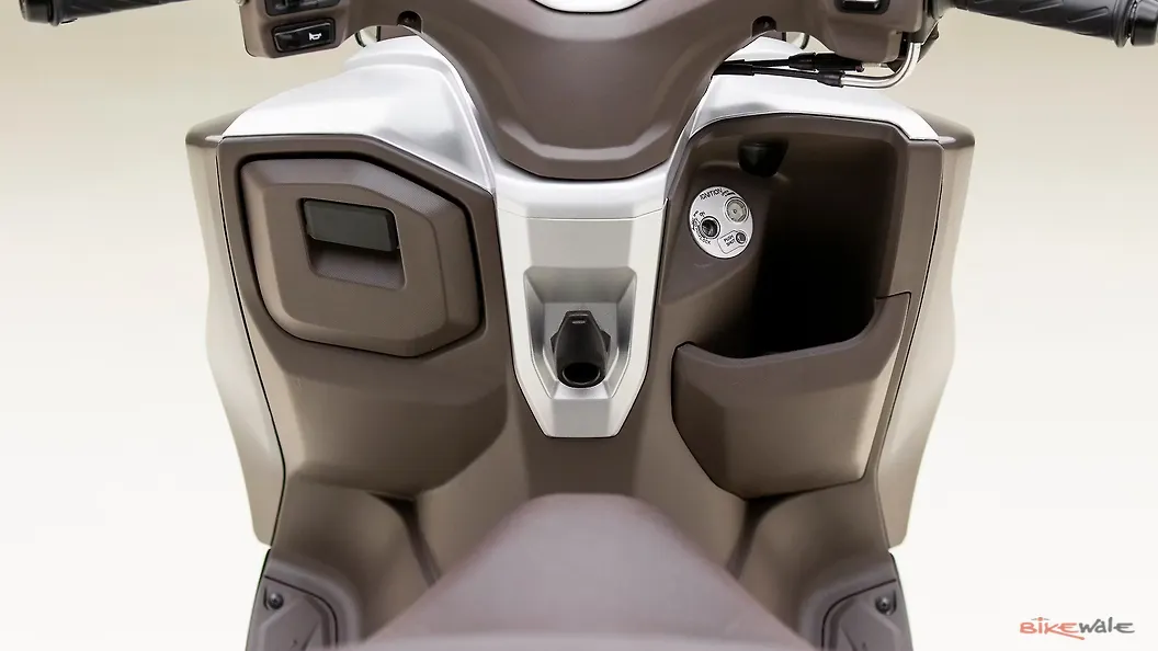 Suzuki Burgman Street 125 Front Storage Compartment Image – BikeWale