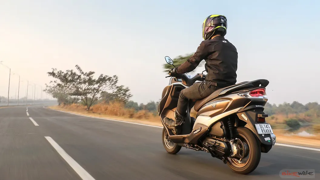 Suzuki Burgman Street 125 Left Rear Three Quarter Image – BikeWale