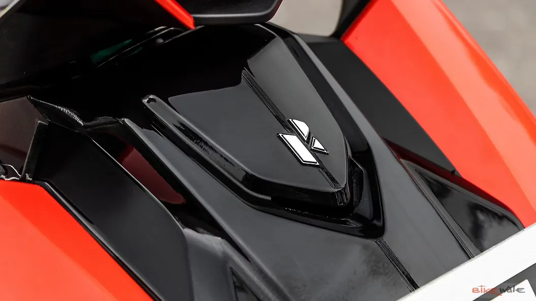 Hero Xoom Underseat Storage Image – BikeWale