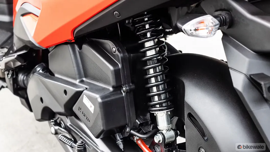 Hero Xoom 110 Rear Suspension Spring Preload Setting Image – BikeWale