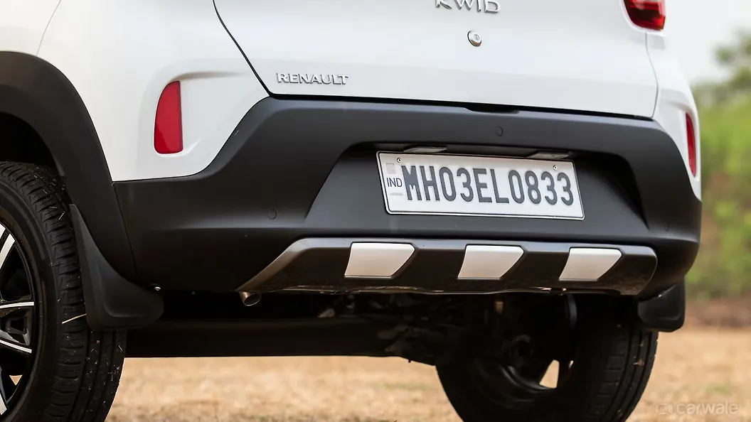 Kwid Right Front Three Quarter Image, Kwid Photos in India - CarWale