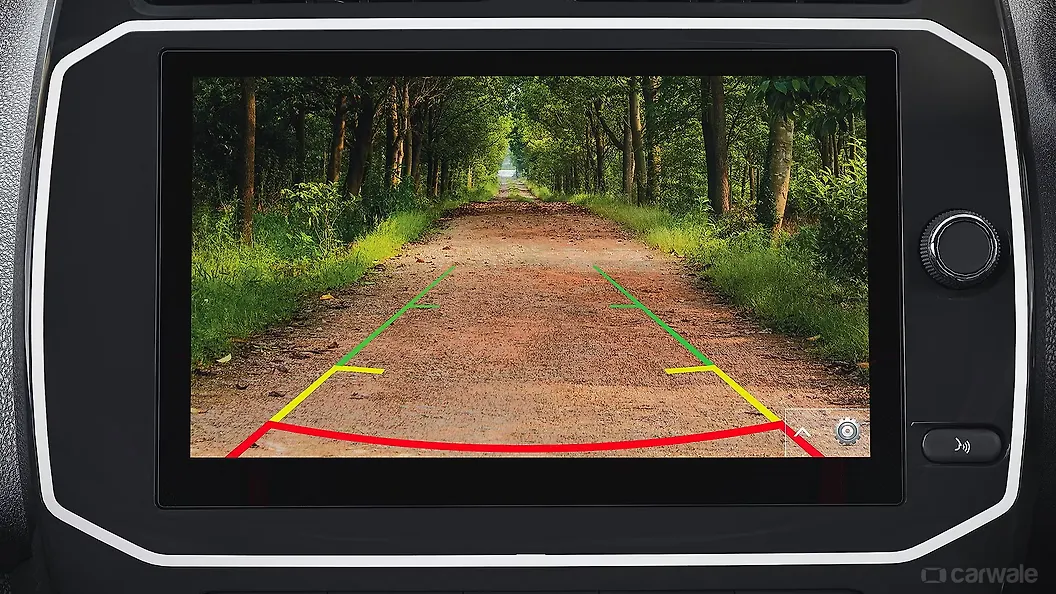 Kwid 360-Degree Camera Control Image, Kwid Photos in India - CarWale