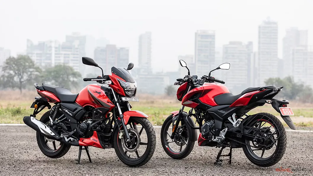 TVS Apache RTR 160 Number Plate Lamp Image – BikeWale