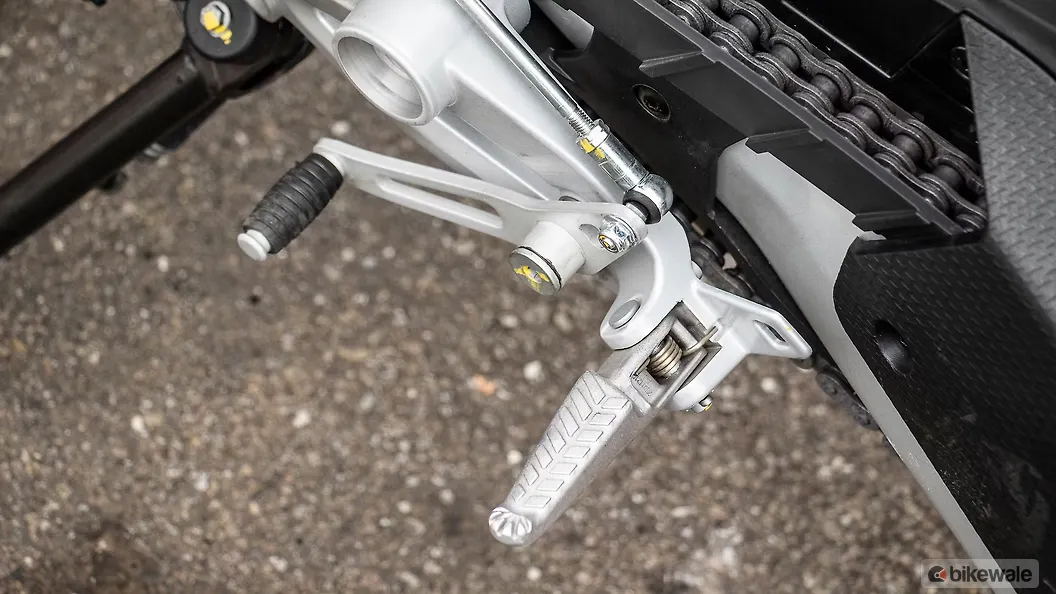 Aprilia RS 457 Gear Shift Lever Image – BikeWale