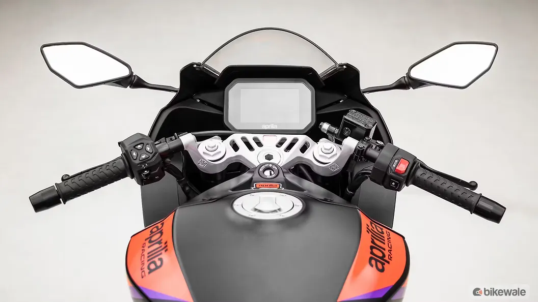 Aprilia RS 457 Handle Bar Image – BikeWale
