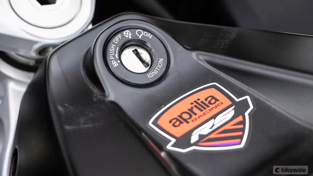 Images of Aprilia RS 457 | Photos of RS 457 - BikeWale