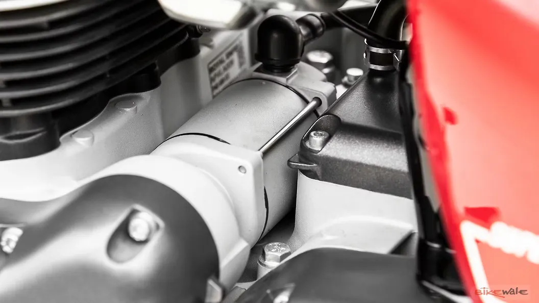 Royal Enfield Super Meteor 650 Engine From Left Image – BikeWale