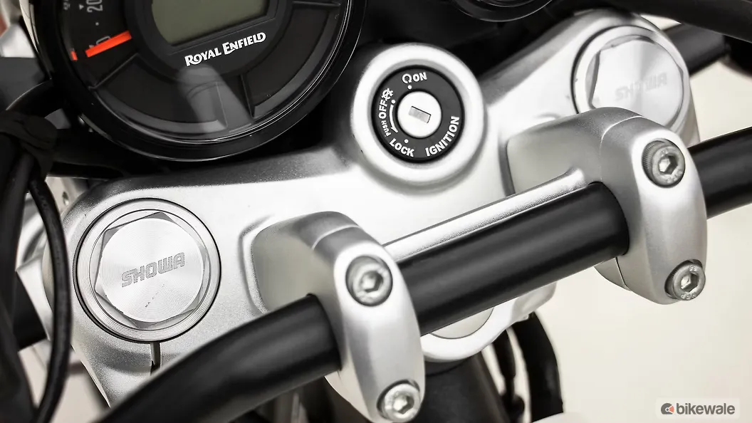 Royal Enfield Super Meteor 650 Handle Bar Image – BikeWale