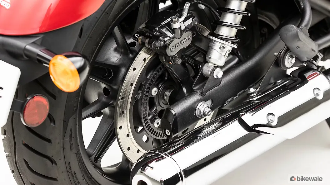 Royal Enfield Super Meteor 650 Rear Disc Brake Image – BikeWale