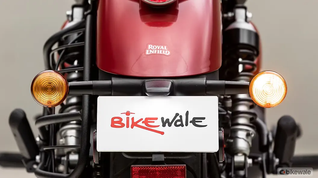 Royal Enfield Super Meteor 650 Rear Turn Indicators Image – BikeWale