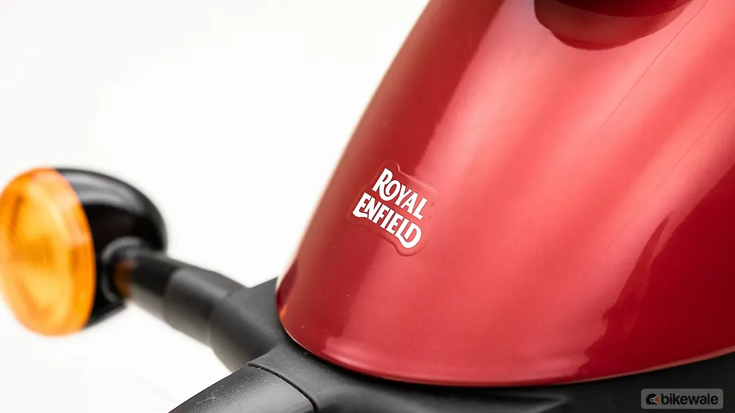 Royal Enfield Super Meteor 650 Rear Turn Indicators Image – BikeWale