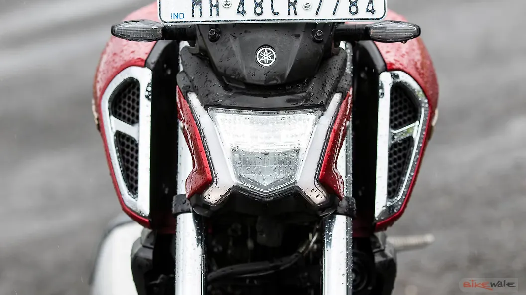 Yamaha FZS Fi V4 Projector Headlight Image – BikeWale