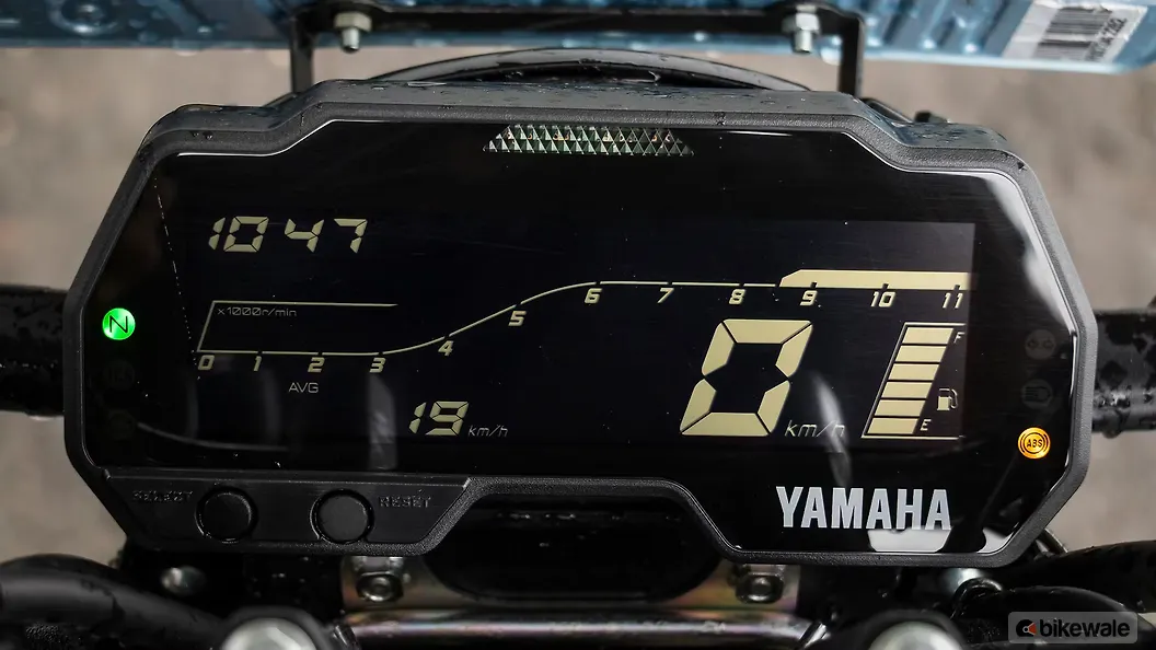 Yamaha FZS FI V4 Odometer Image – BikeWale